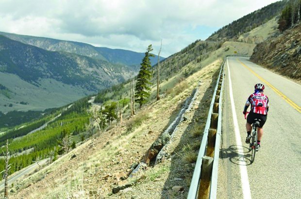 Biking Beartooth Pass