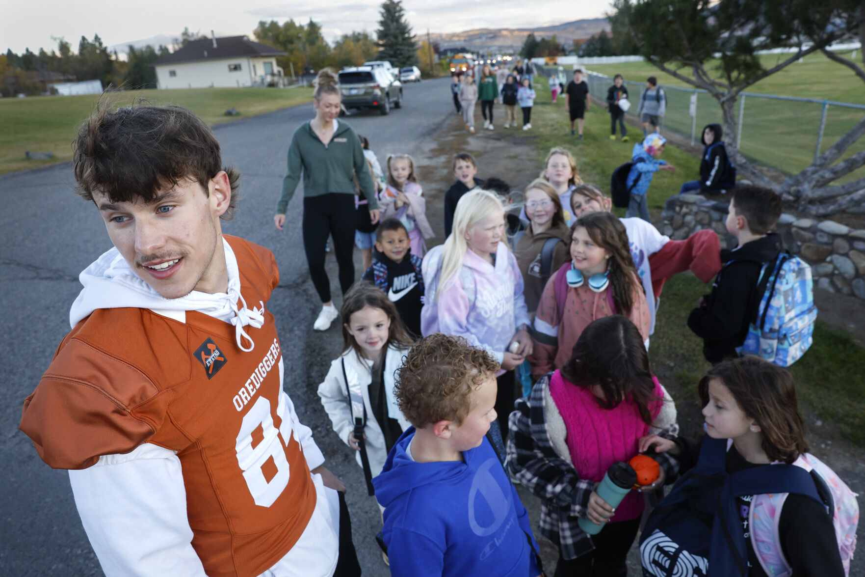 2025 Walk to School with the Orediggers pictures