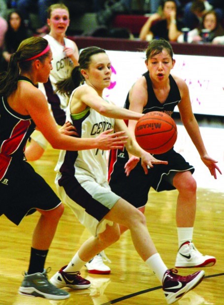 Tip-Off Tournament: Maroon girls open season with style | High School ...