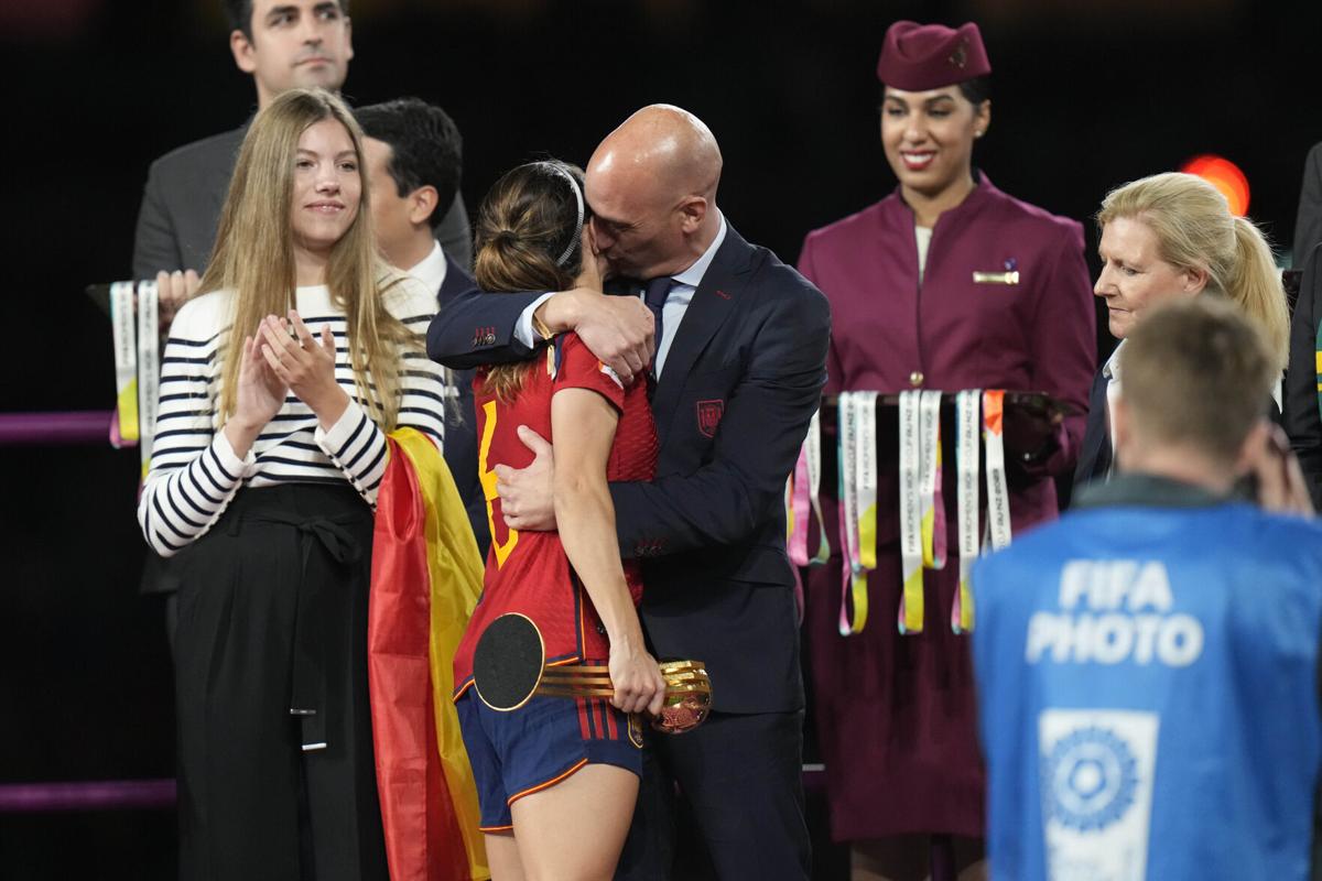 Fifa Opens Case Against Spanish Soccer Official Who Kissed A Player On