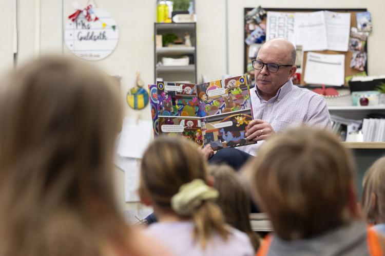 Community members read to Butte students for literacy project