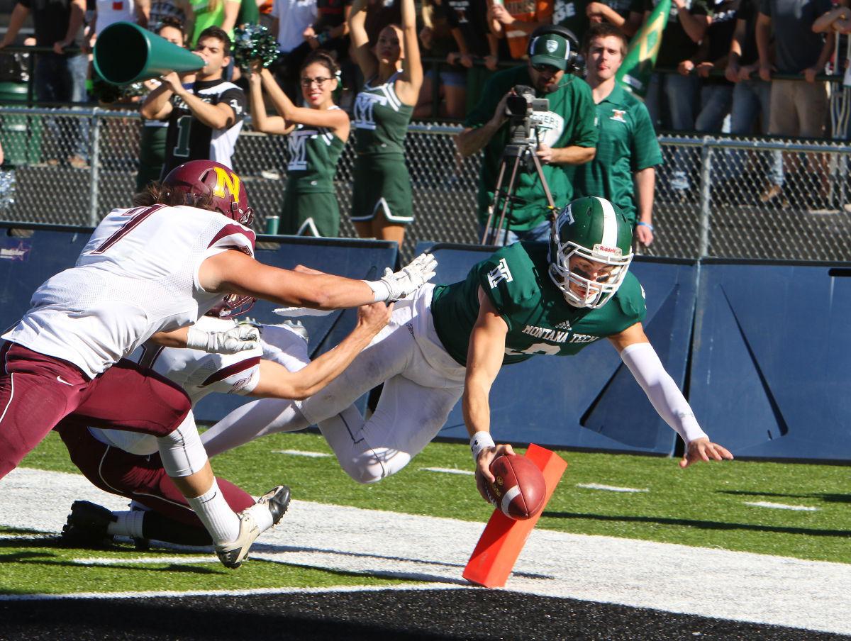 Montana Tech vs. MSU-Northern Football Highlights