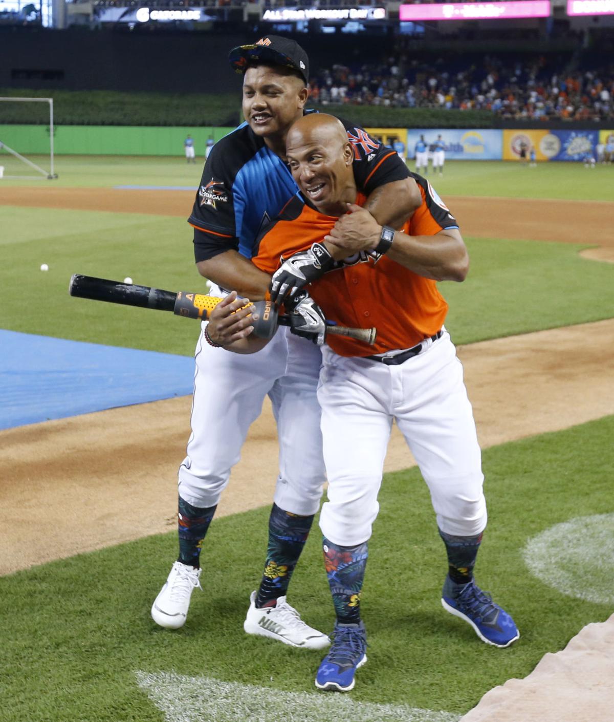 Photos: Big moments from the 2017 Home Run Derby | Baseball ...