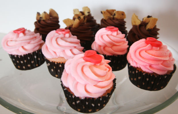 Cupcake wars: Local women in national Food Network competition