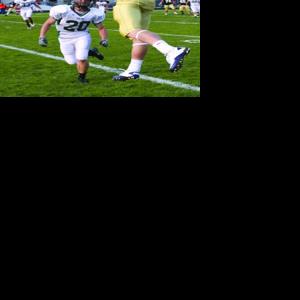 Dillon routs Billings Central, 40-17