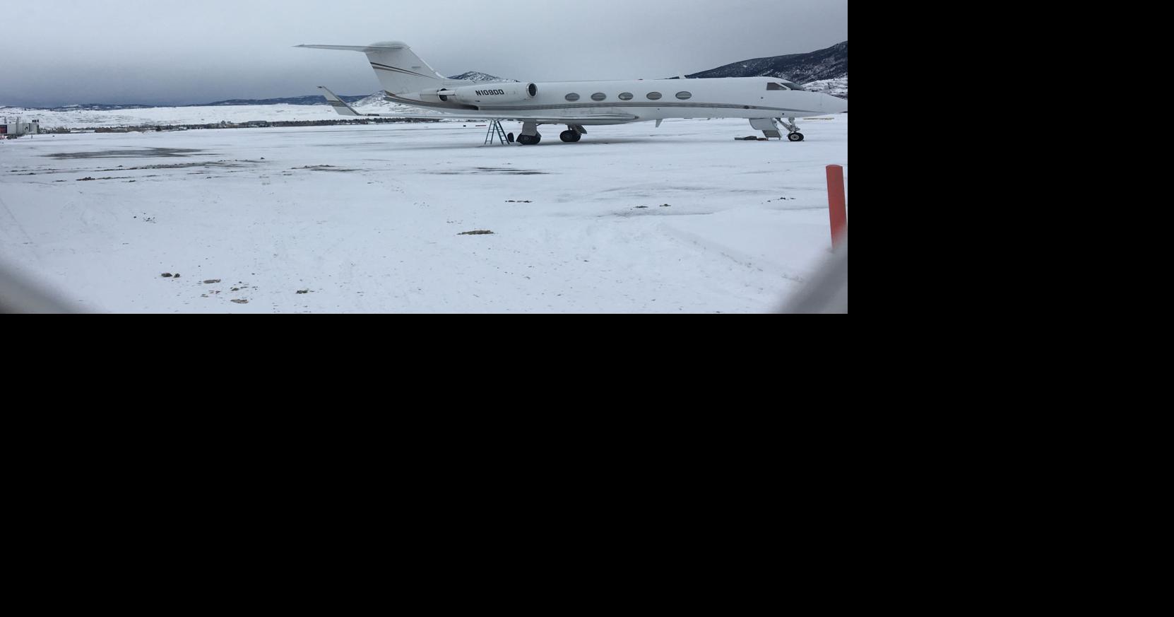 Aircraft flying on one engine triggers scramble by emergency responders ...