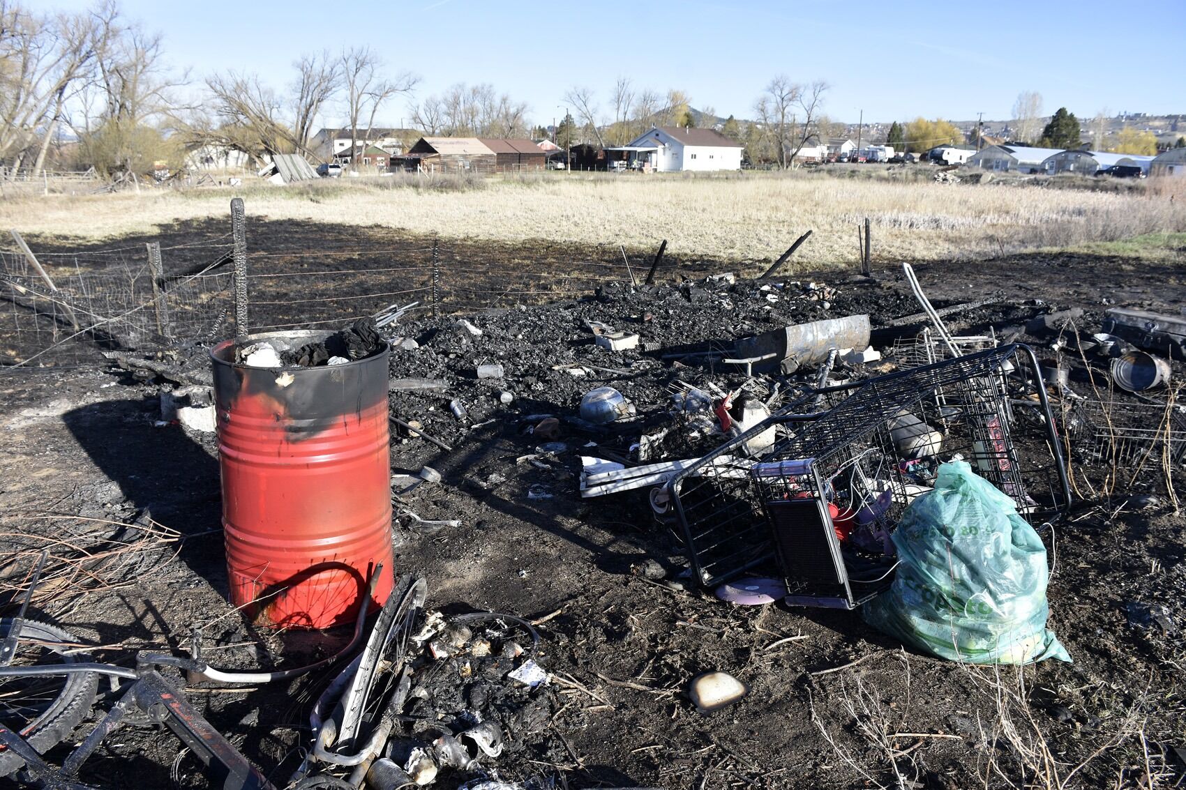 Structure fire breaks out on Yale Avenue on Saturday