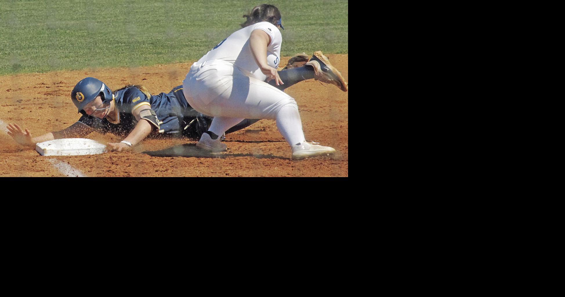 Amundson tries to keep Racers’ spirits up after home series loss to ...