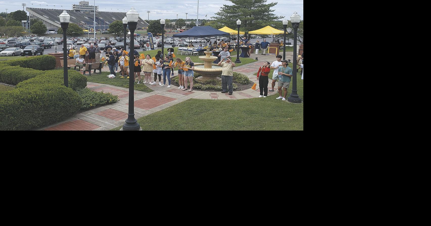 Racers kickoff football season | Local News | murrayledger.com