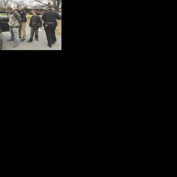 Murrayan charged after allegedly shoplifting, fleeing | Local News ...