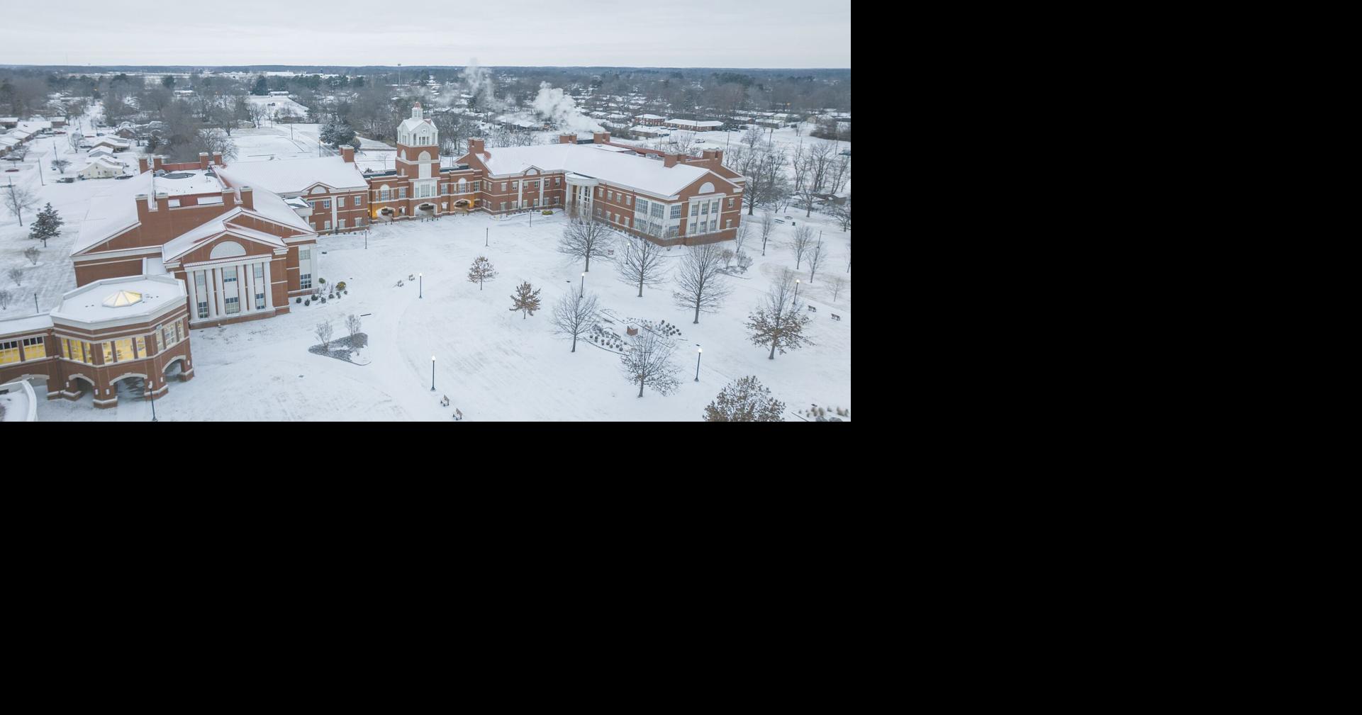 A beautiful, snowy campus | News | murrayledger.com