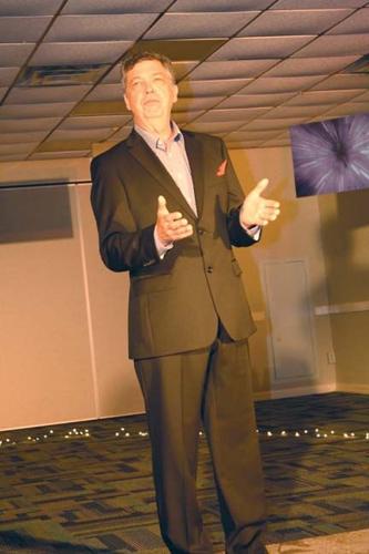 Hall tells story of how he became Radio City Music Hall’s Santa | News ...