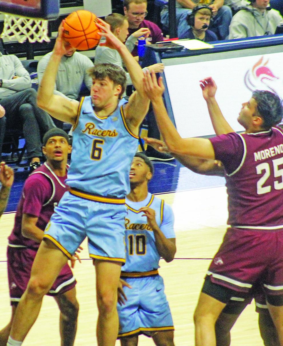 Racer men bend but don’t break against SIU surge | Murray State ...