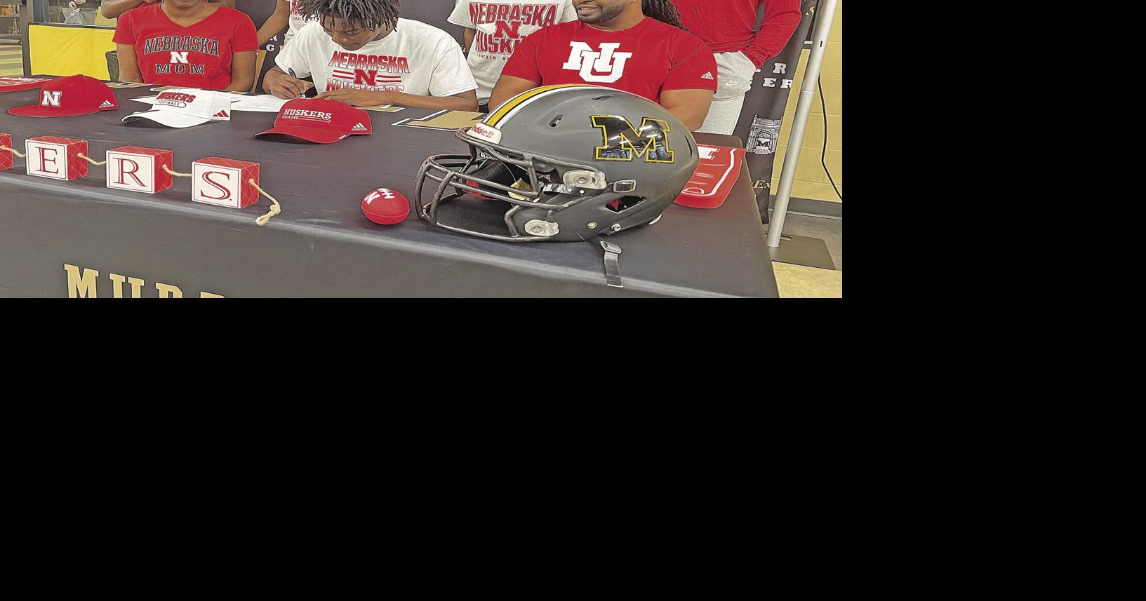 A ticket to the bigtime; Tiger Jones signs National Letter-of-Intent ...