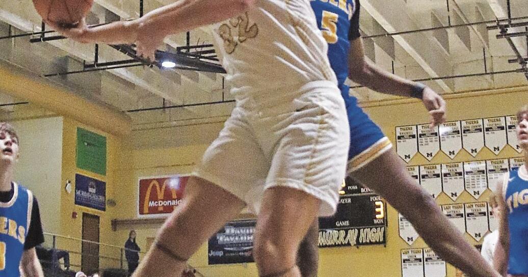 Kentucky 2A Championships Sectional 1 Basketball Tournament; Murray ...