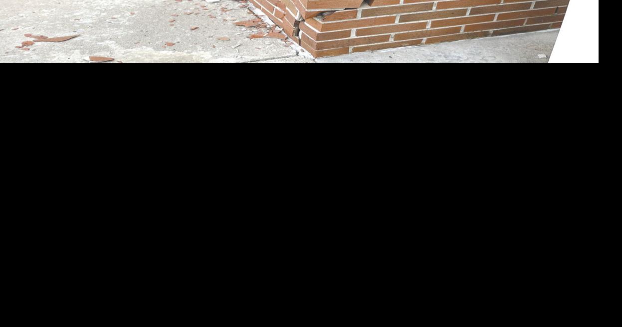 Ledger & Times building damaged by vehicle | News | murrayledger.com