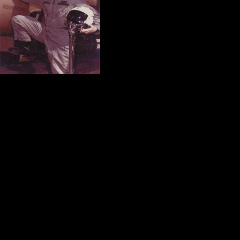 Carr recalls Vietnam service as pilot for surveillance planes | News ...