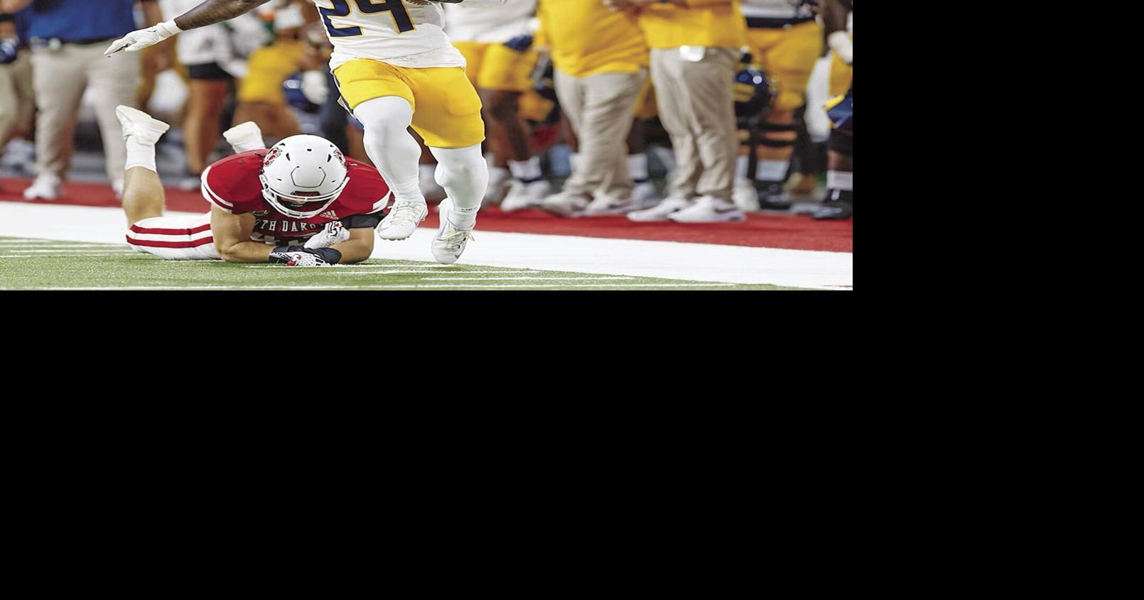 South Dakota pulls away from Racers in 4th quarter | Murray State ...