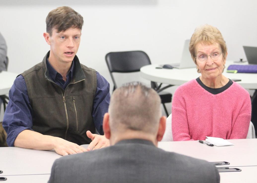 Sand: Expand eligibility for Iowa rural health care loan forgiveness