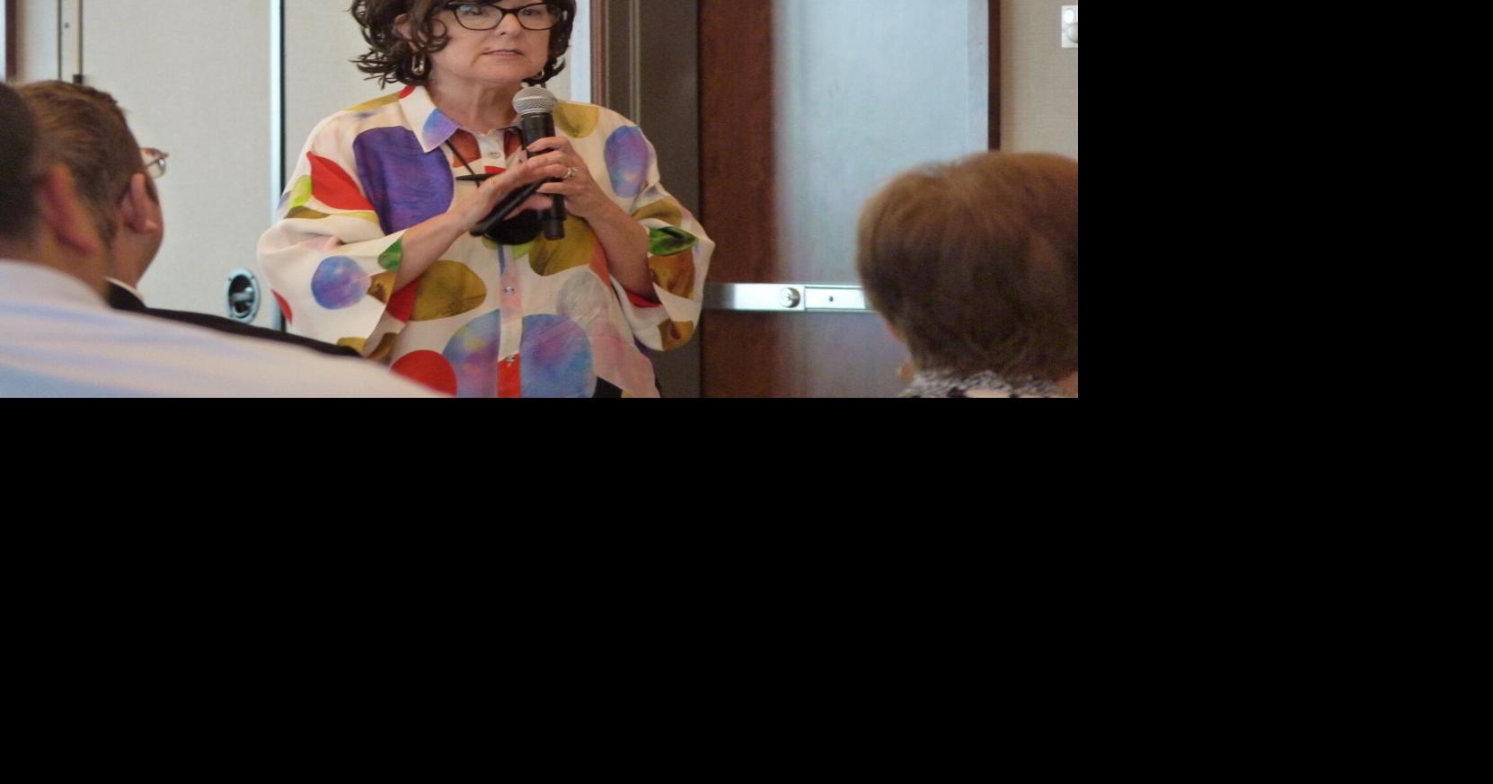 Summit explores future housing in Muscatine County