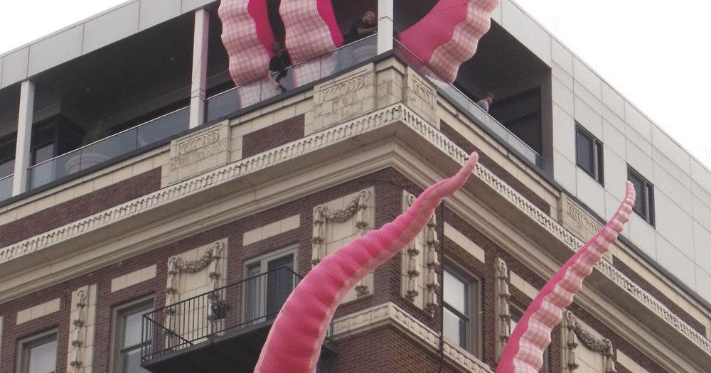 Muscatine artists think outside the box ... and the building