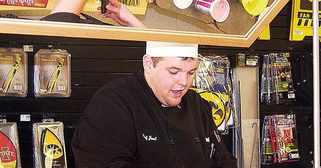 New Hy Vee Chef Not Just A Flash In The Pan