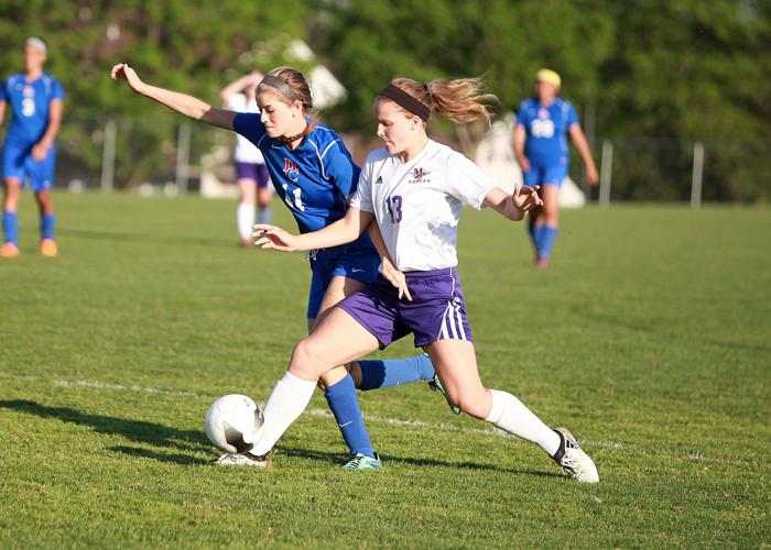 Garrido sparks Muskies in second half of girls soccer victory over Central