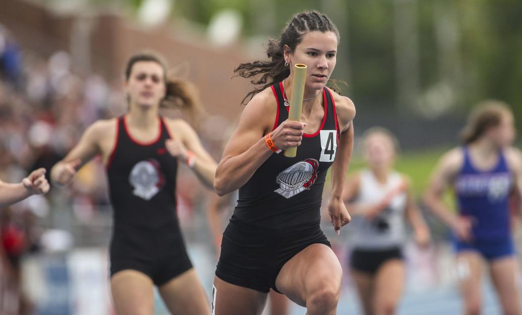 Photos: Iowa coed state track and field — Saturday