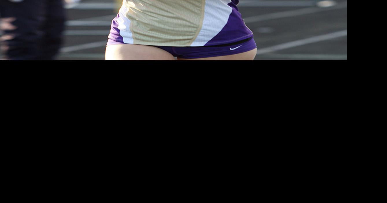 Into the blue: Chapman shows versatility to help qualify 5 events to Drake