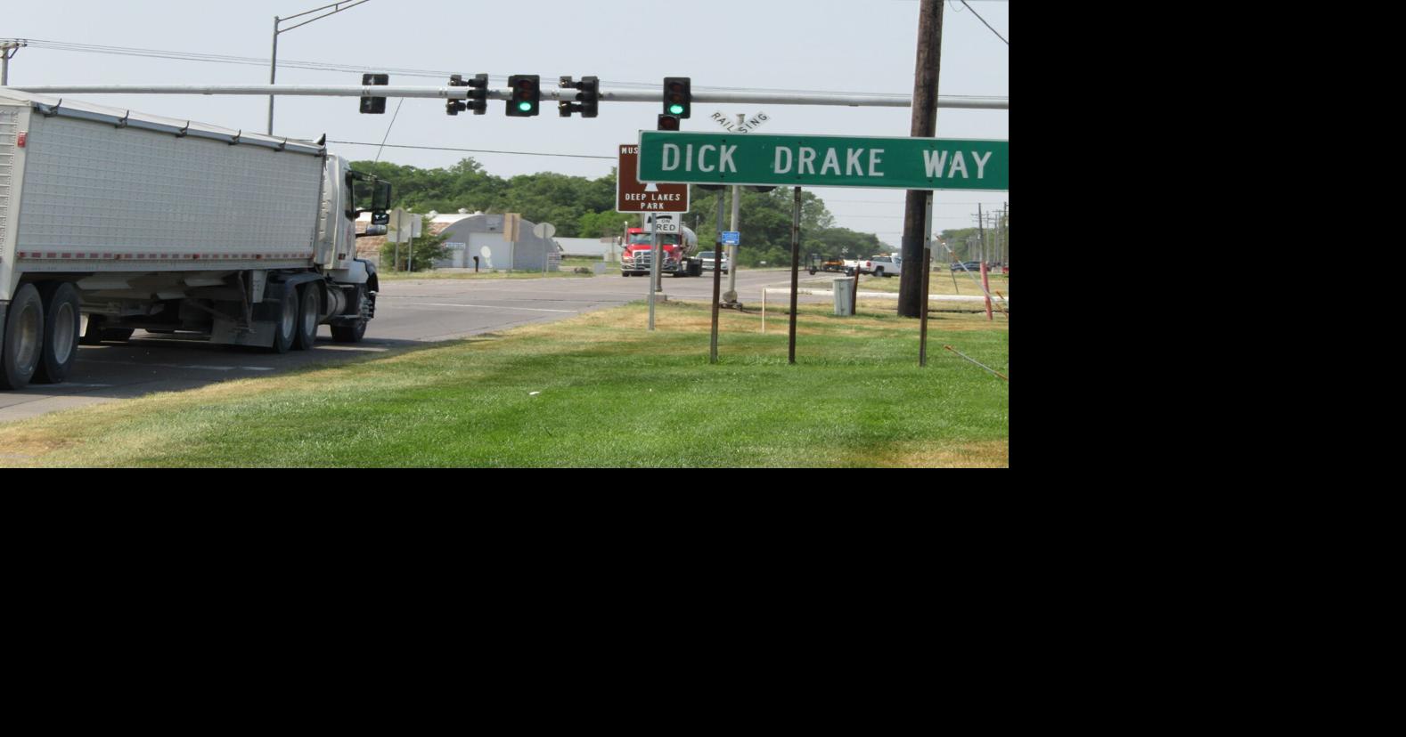 Dick Drake Way in Muscatine to close