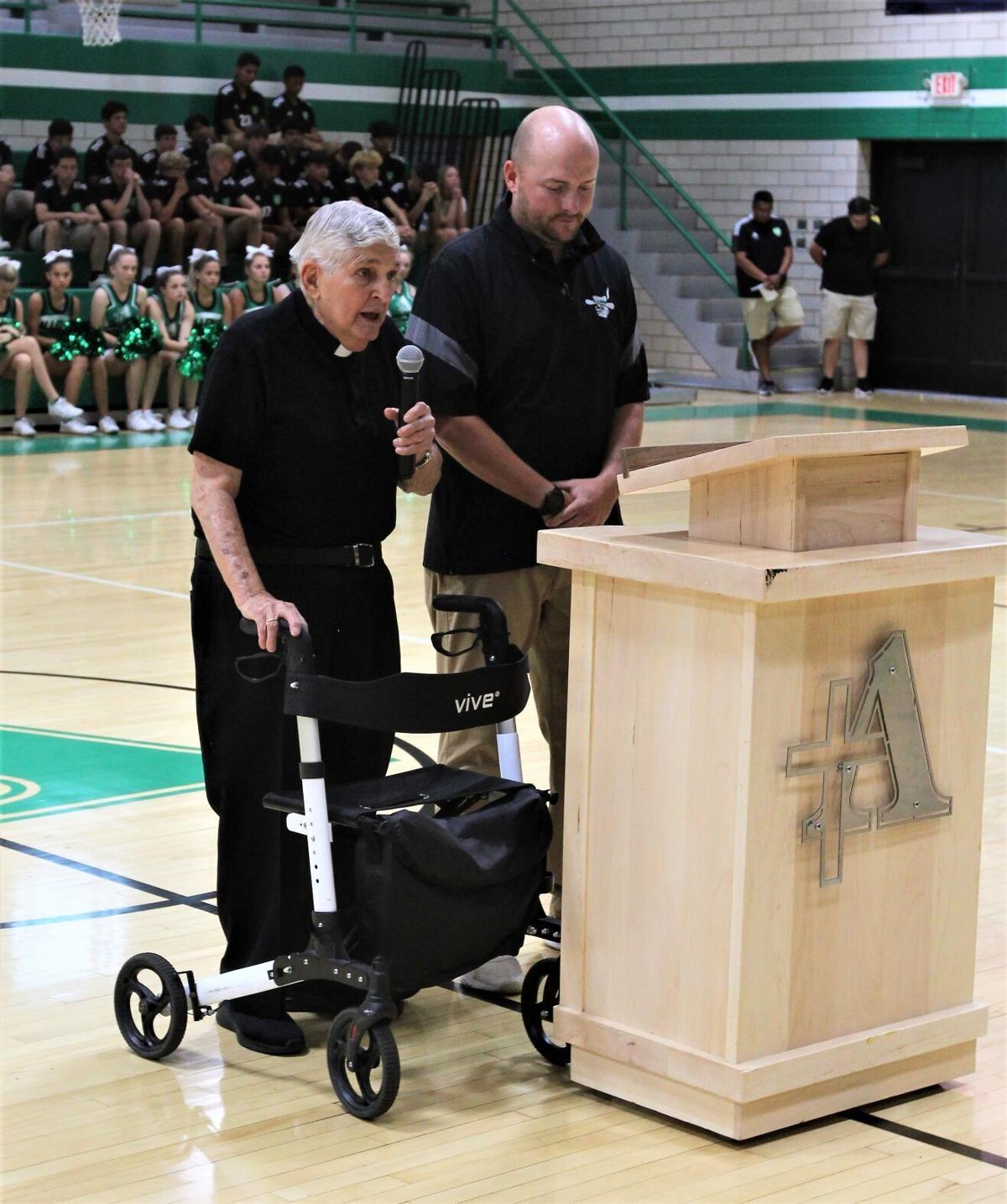 Alleman's Fr. Daniel Mirabelli dies at 94