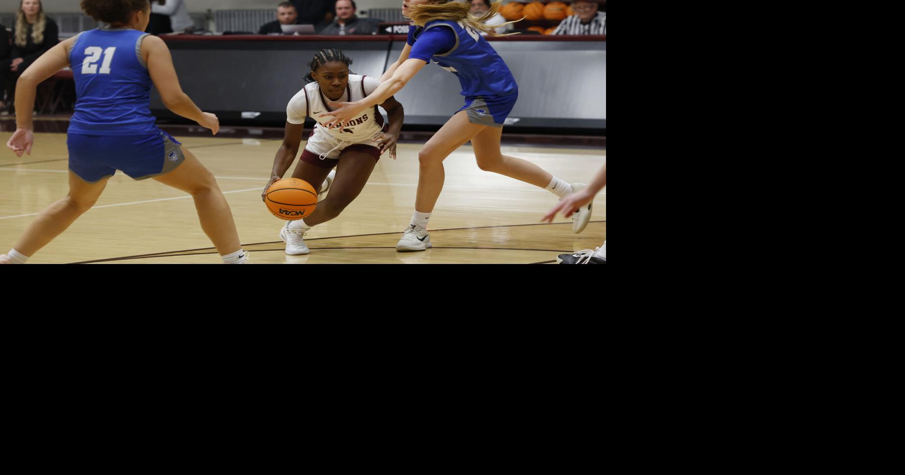 Quincy comeback over Moline boosts Blue Devils in standings