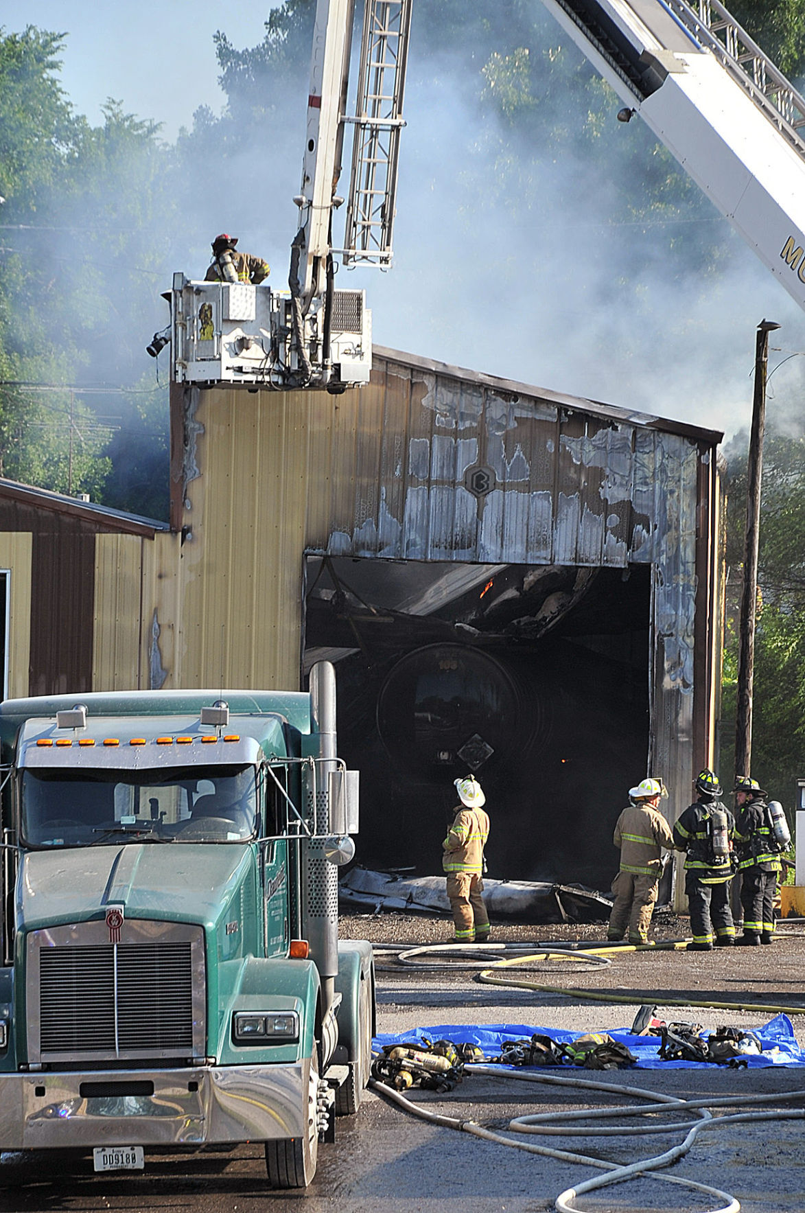 Muscatine fire crews battle blaze, heat Friday | Muscatine ...