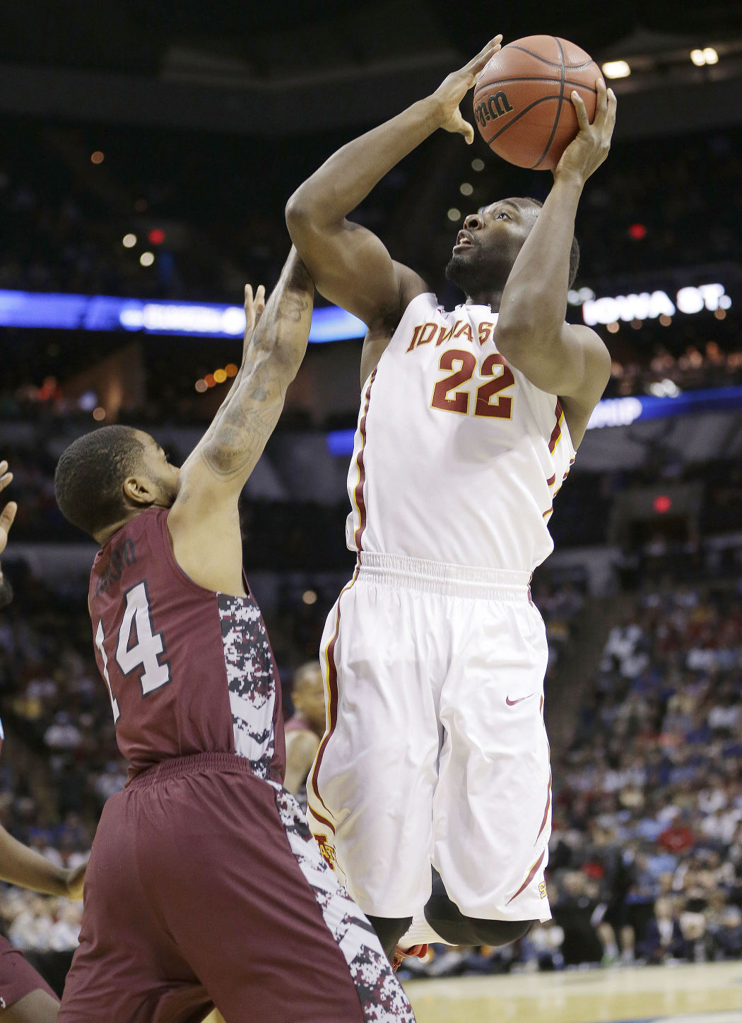 Cyclones advance, but lose Niang to foot fracture | Basketball ...