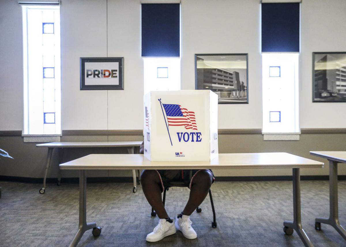 Poll suggests tight U.S. Senate, presidential races in Iowa