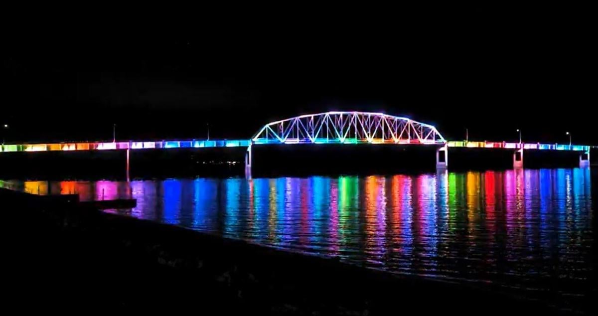 A behind-the-scenes look at this year's Beckey Bridge Christmas lights show