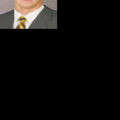College football: Vandenberg expects Iowa tight ends to play more ...