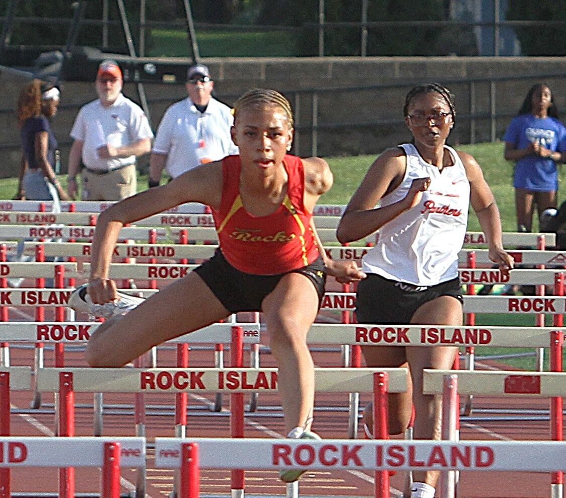 Ross re-breaks hurdle record at Rock Island ABC Invite