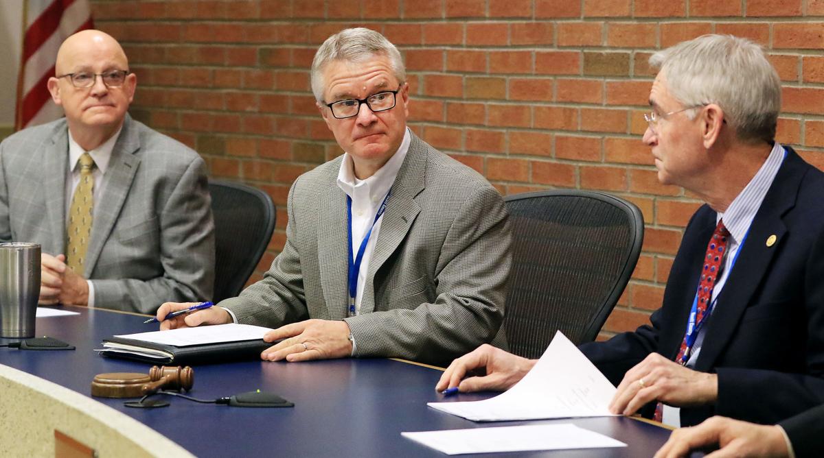 Scott County Supervisors: We'll fully fund 1,600 emergency radios for ...
