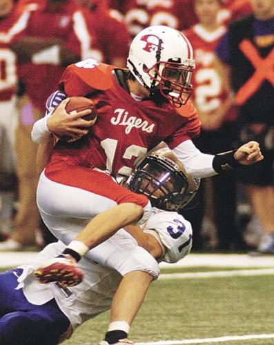 Prep football playoffs: Muscatine ends season fighting against Cedar Falls