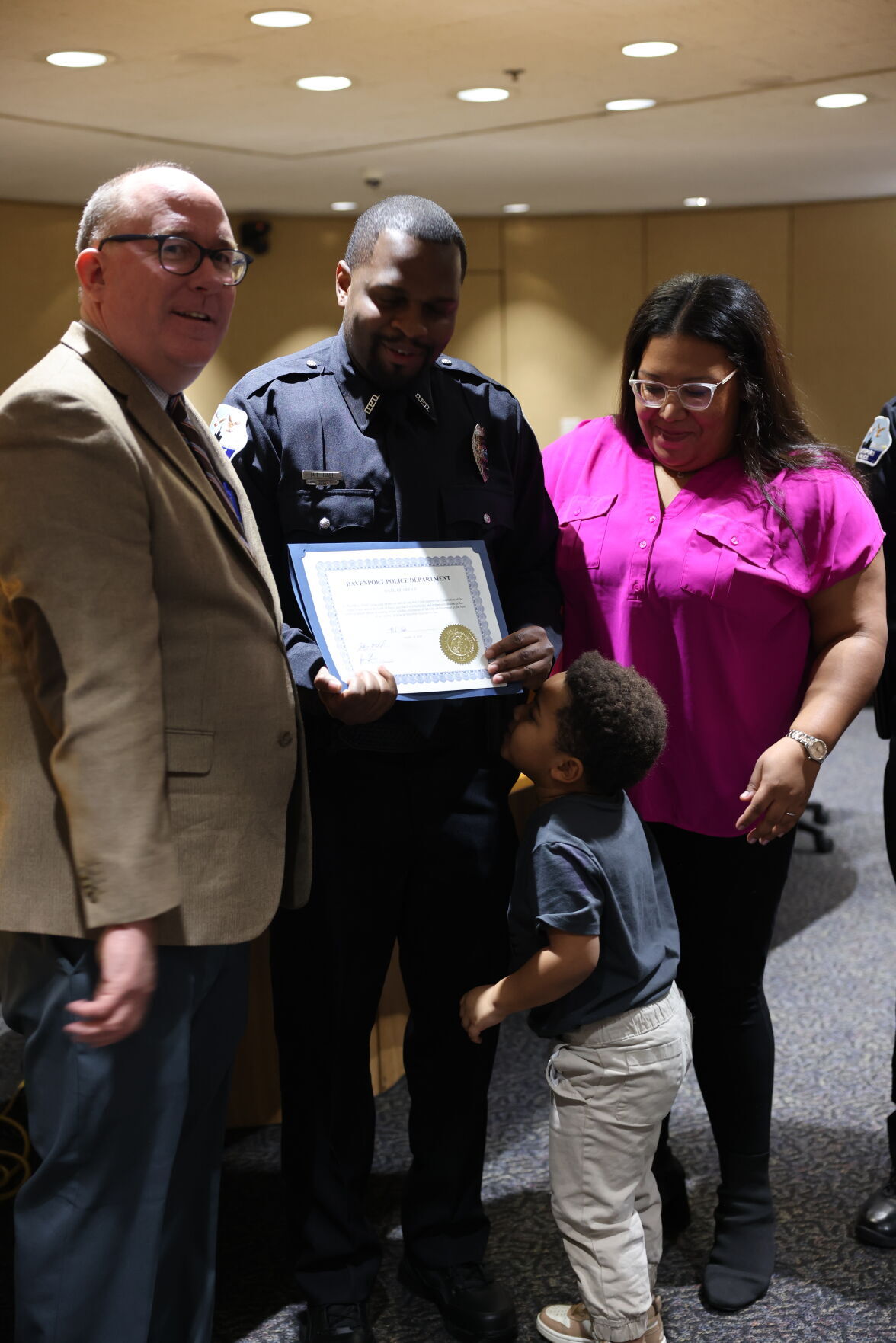 See 20 photos of new Davenport police officers being sworn in