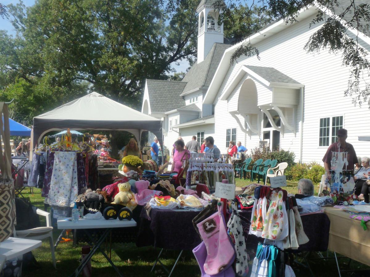 Crowds gather at rural Muscatine church bazaar | Local ...