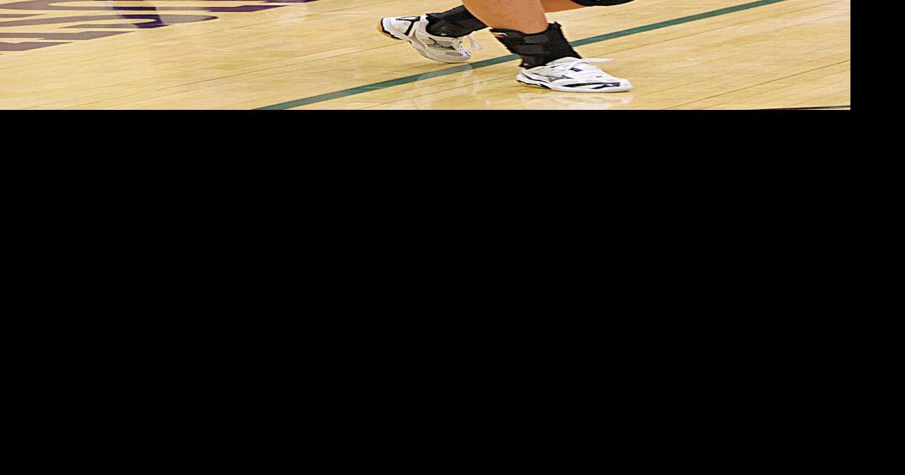 Prep volleyball: Muscatine, West Liberty see growth at Muskie Invitational
