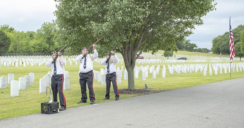 Fort Gibson National Cemetery holds Memorial Day Ceremony | News ...