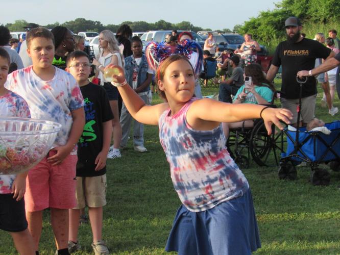 Crowds enjoy Timothy Baptist celebration | Community | muskogeephoenix.com