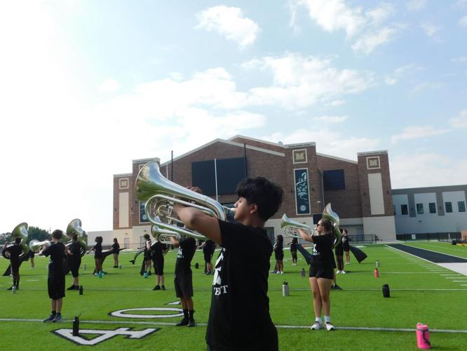 Rougher Regiment marching drills precise to the half-inch | News ...