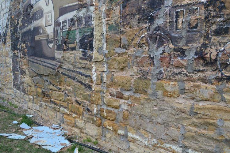 Mural crumbling into expensive problem | News | muskogeephoenix.com