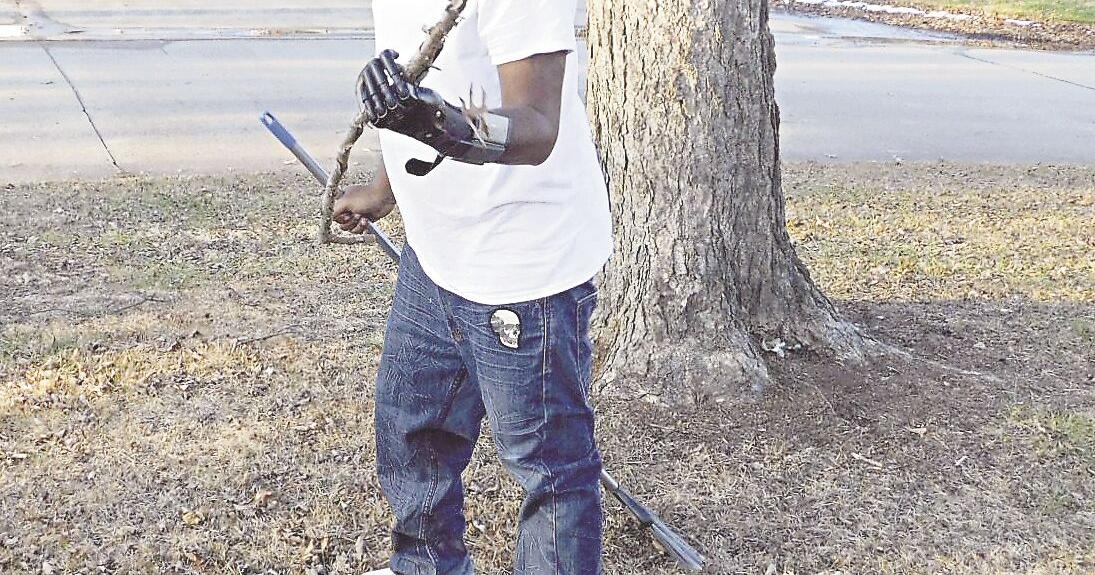 Muskogee man enjoys freedom with new hand | News | muskogeephoenix.com
