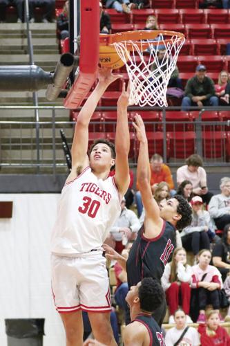 PREP NOTEBOOK: Peak ahead on recruiting; postseason looks | Sports ...