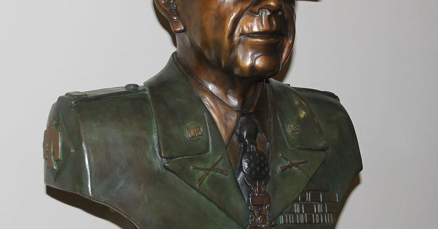 Noted veteran Jack Montgomery memorialized in bronze | Local News ...